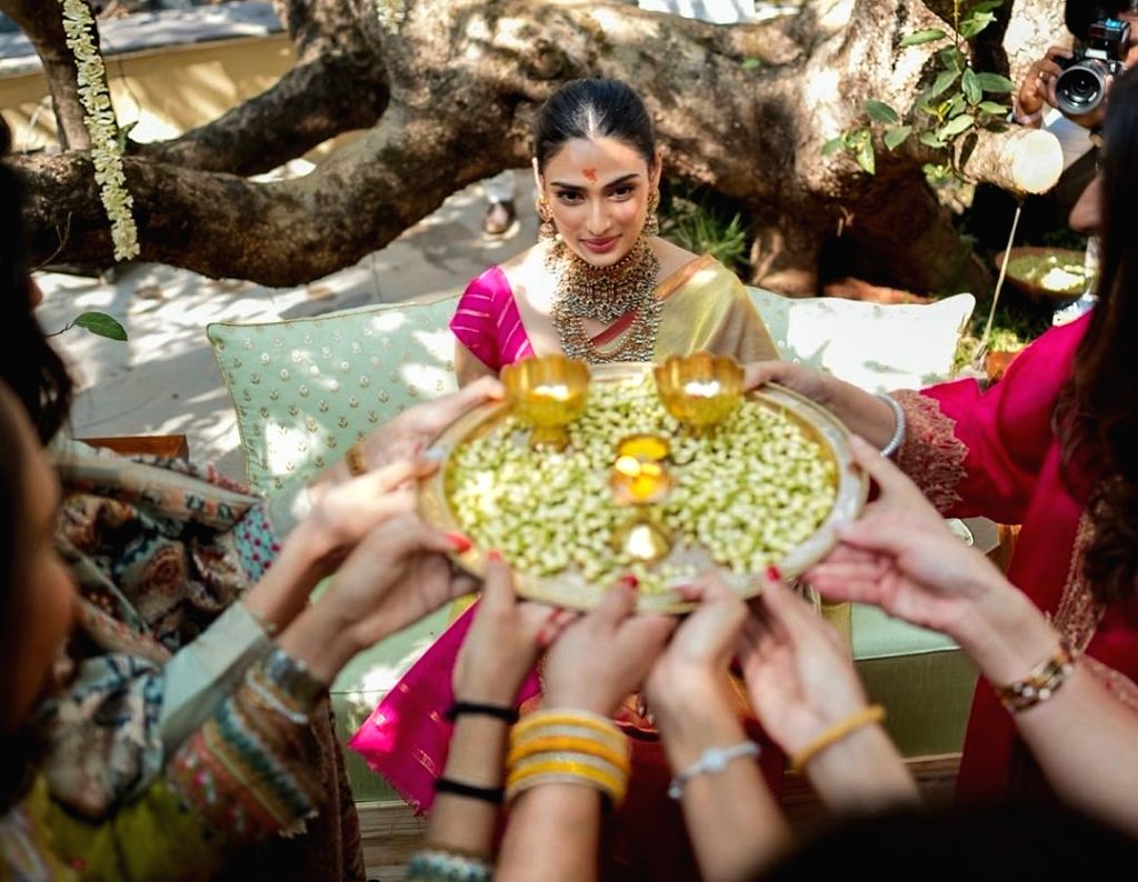 Free Photo :Athiya Shetty shares pic in saree from pre-wedding ceremony