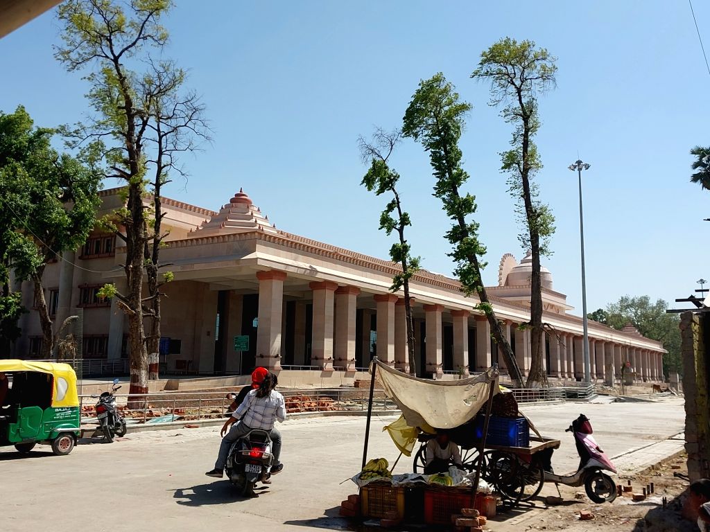 Free Photo :Ayodhya all set to get state-of-the-art railway station ...