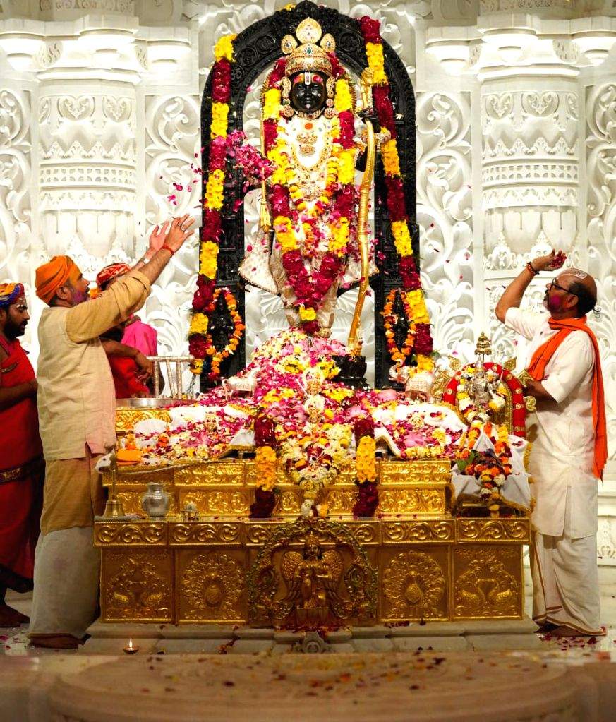 Ayodhya : Holi celebrations at Shri Ram Janmabhoomi Temple