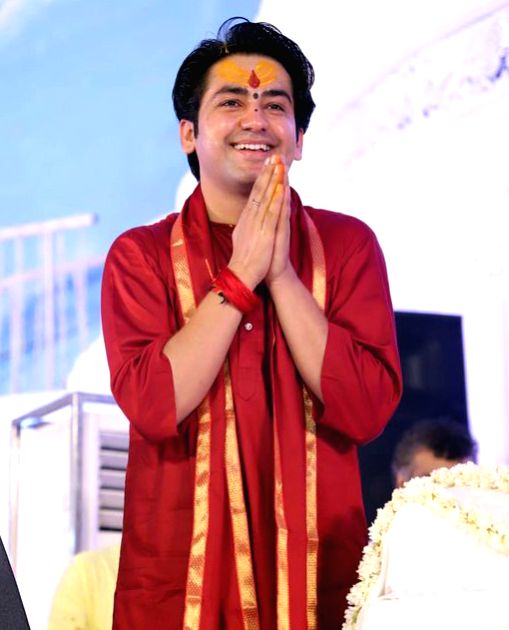 Bageshwar Dham Dhirendra Krishna Shastri during 'Hanuman Katha