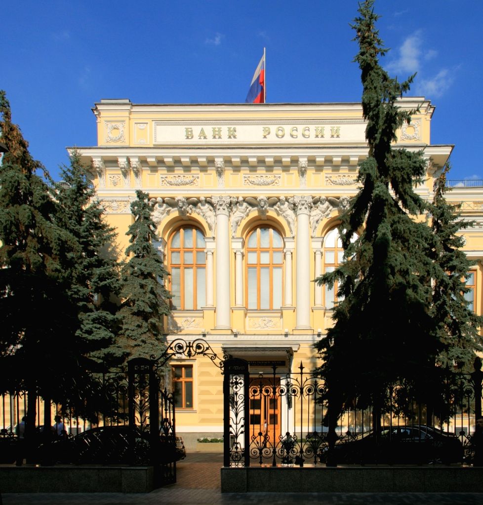 Russian bank customers barred from using Apple, Google Pay
