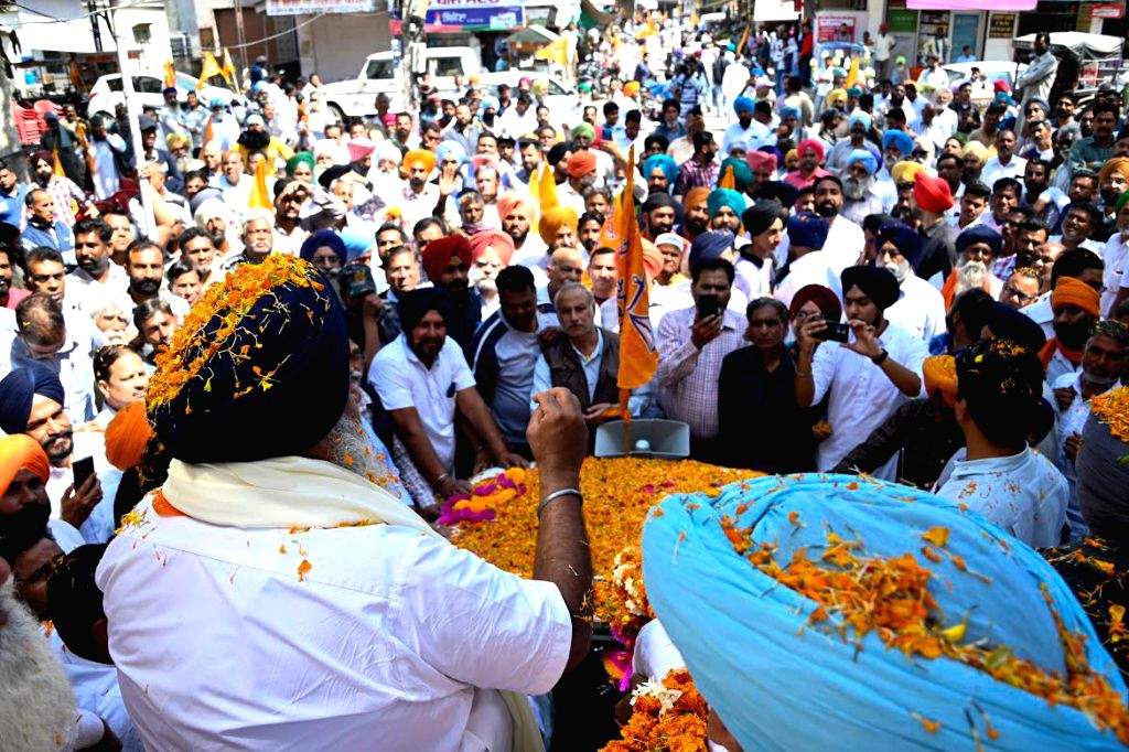Bathinda : Shiromani Akali Dal (SAD) President Sukhbir Singh Badal ...