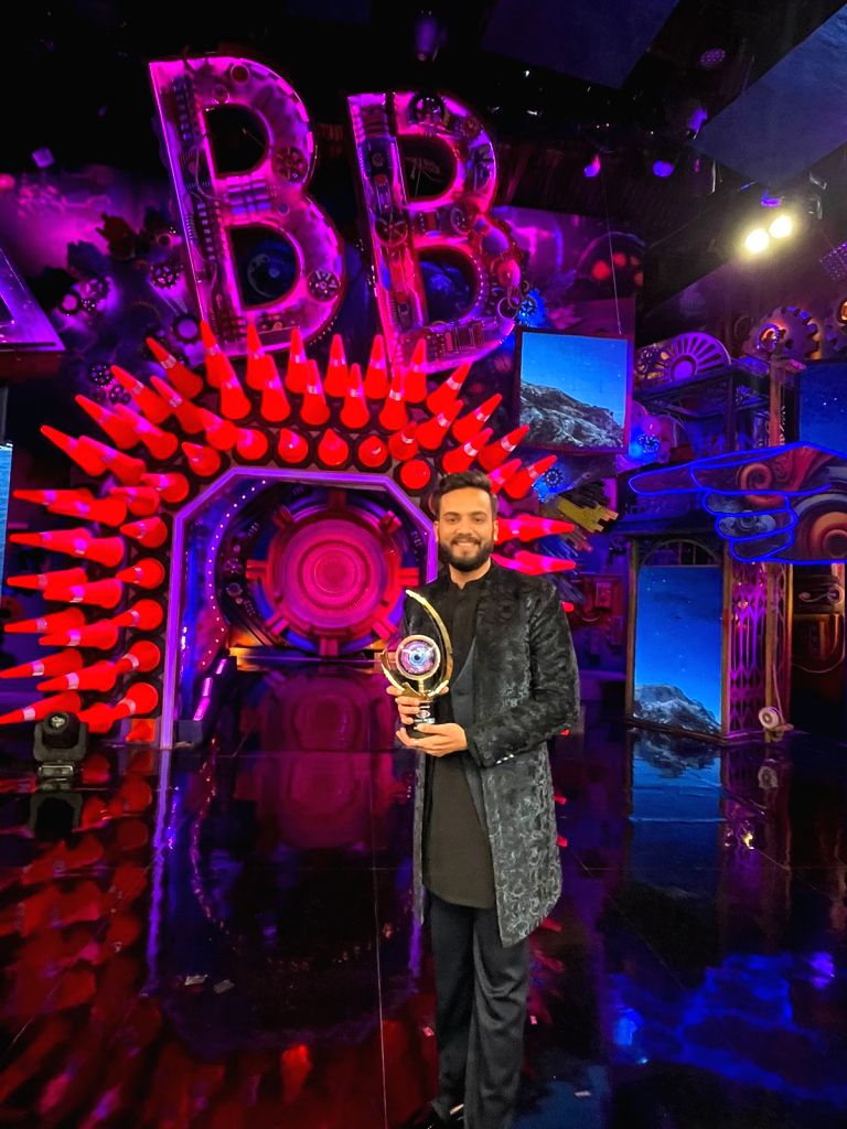 'BBOTT2': Elvish becomes 1st wildcard in 'Bigg Boss' history to win the ...