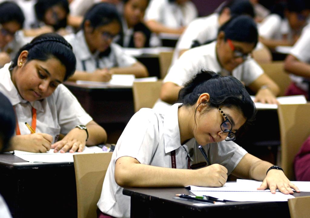 Bengal's Student's Credit Card scheme benefitting thousands of students