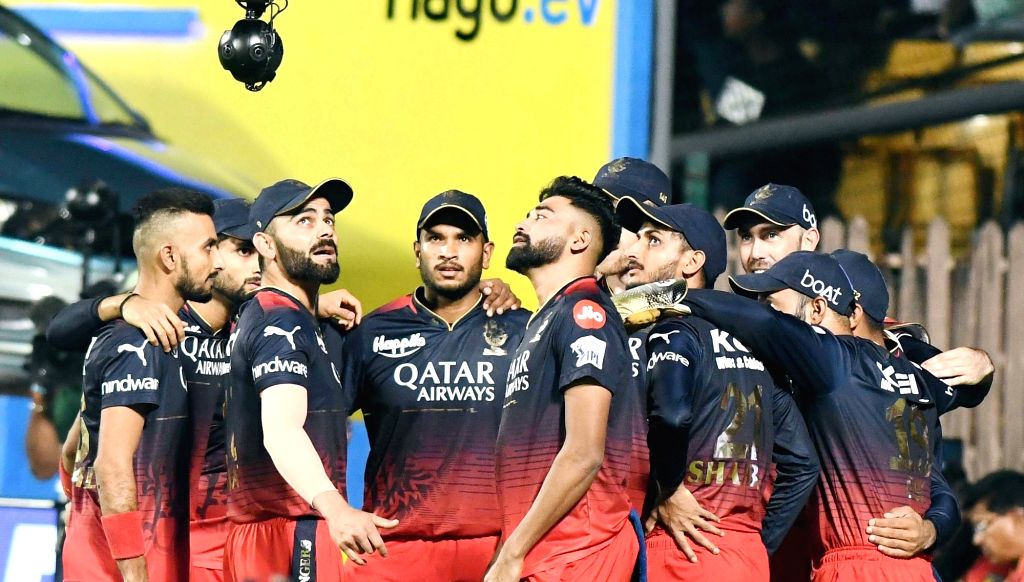 Bengaluru : Royal Challengers Bangalore players look at the camera ...