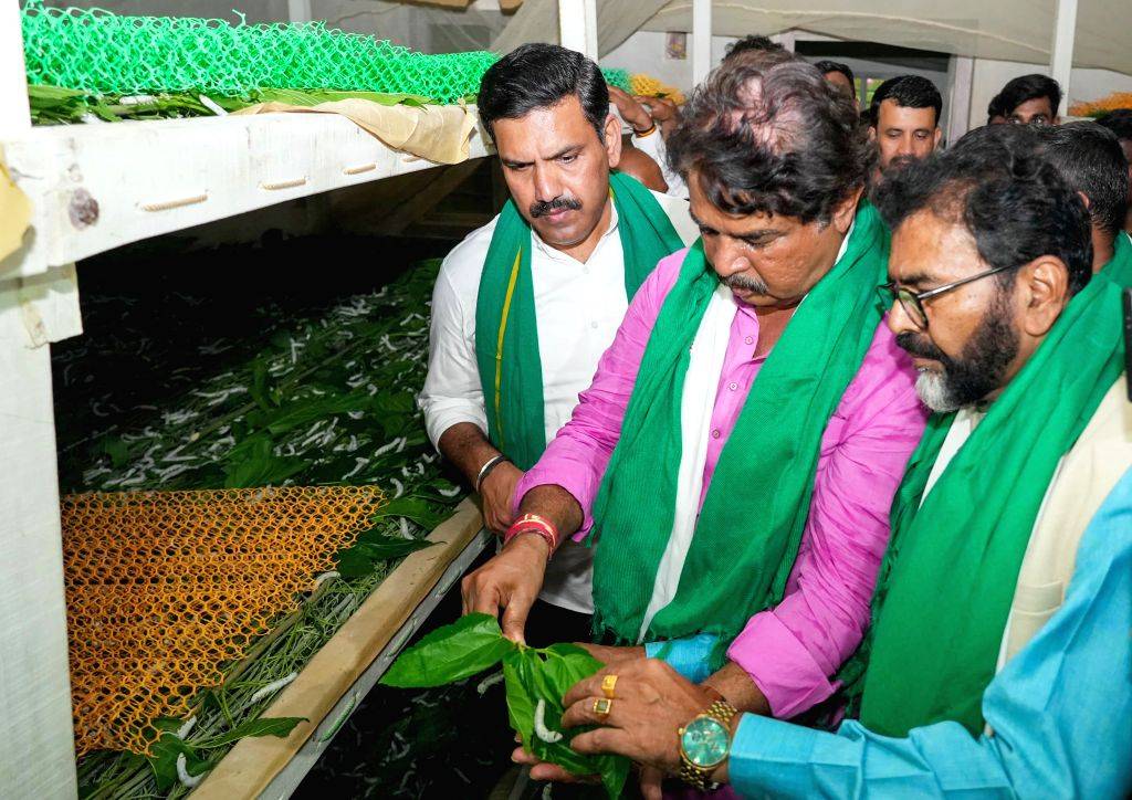 Bengaluru South: BJP Leaders Meet Farmers Opposing Bidadi Township Project
