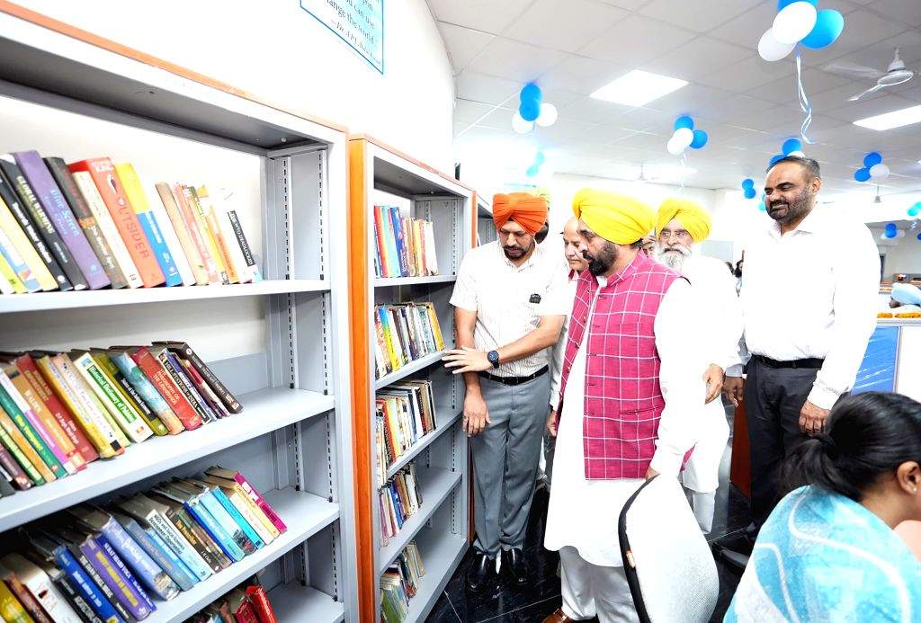 Bhagwant Mann Inaugurates Maharaja Ranjit Singh Library
