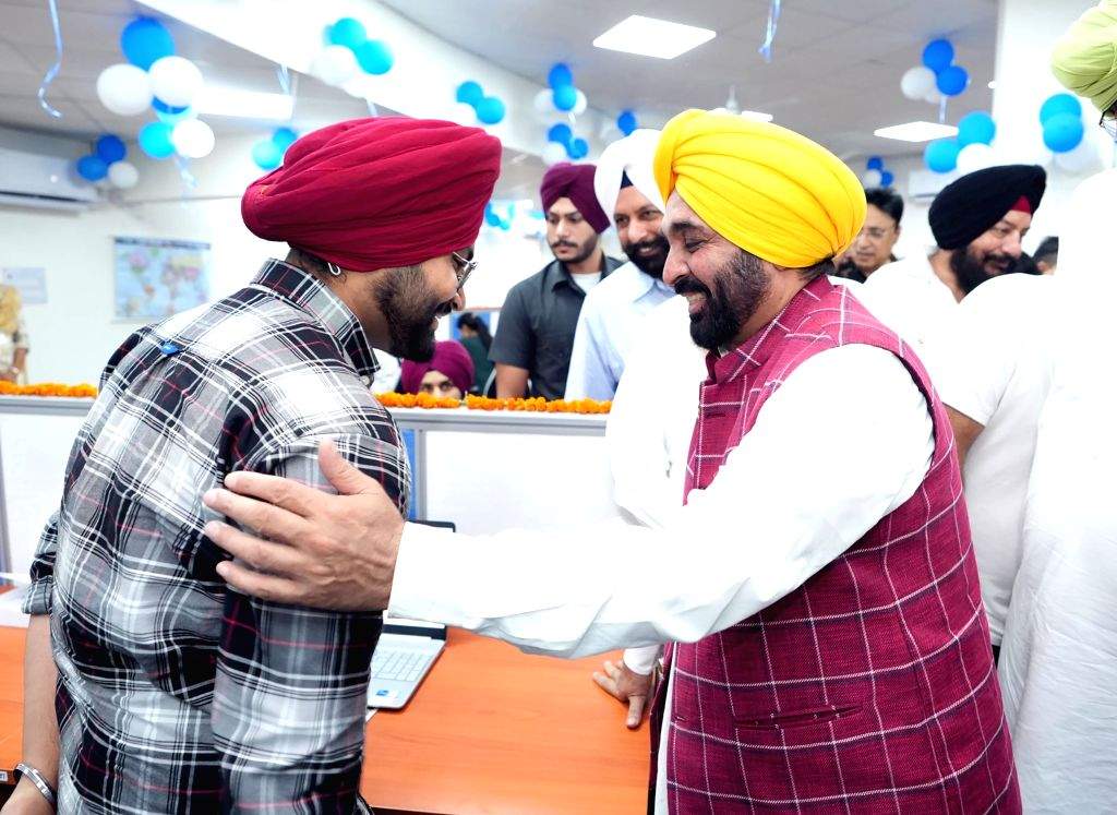 Bhagwant Mann Inaugurates Maharaja Ranjit Singh Library