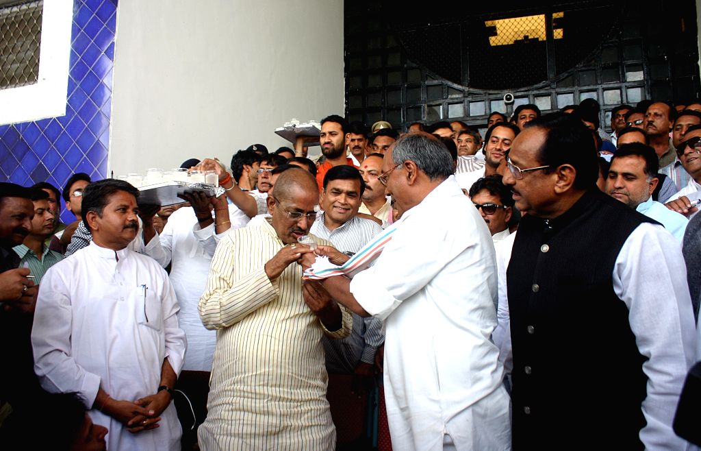 Congress legislators come out of state assembly after three-day sit-in ...