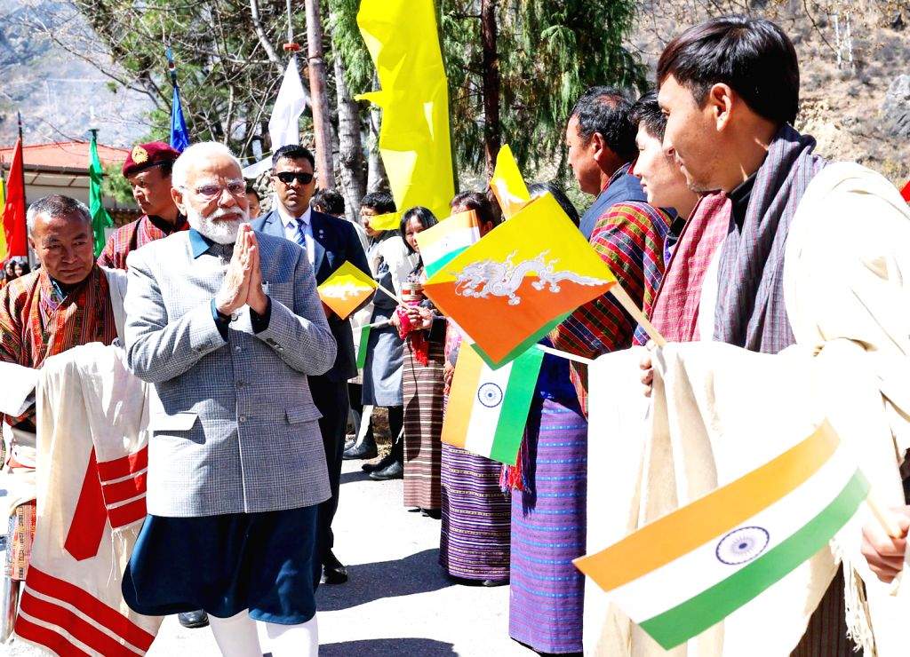 Bhutan : Prime Minister Narendra Modi receives a warm welcome upon his ...