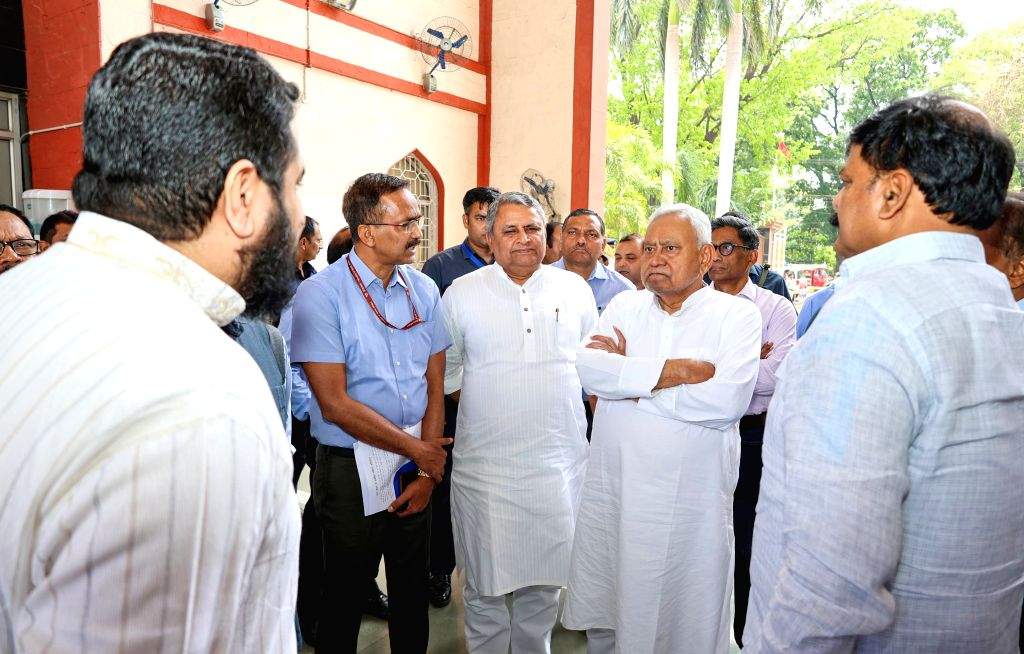 Bihar CM Inspects Hajj Facilities