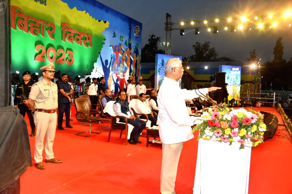 Free Photo : Bihar Governor Rajendra Vishwanath Arlekar at Gandhi Maidan.