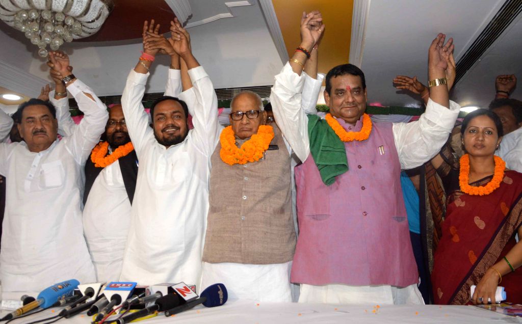Ramdhani Singh joins Samajwadi Party