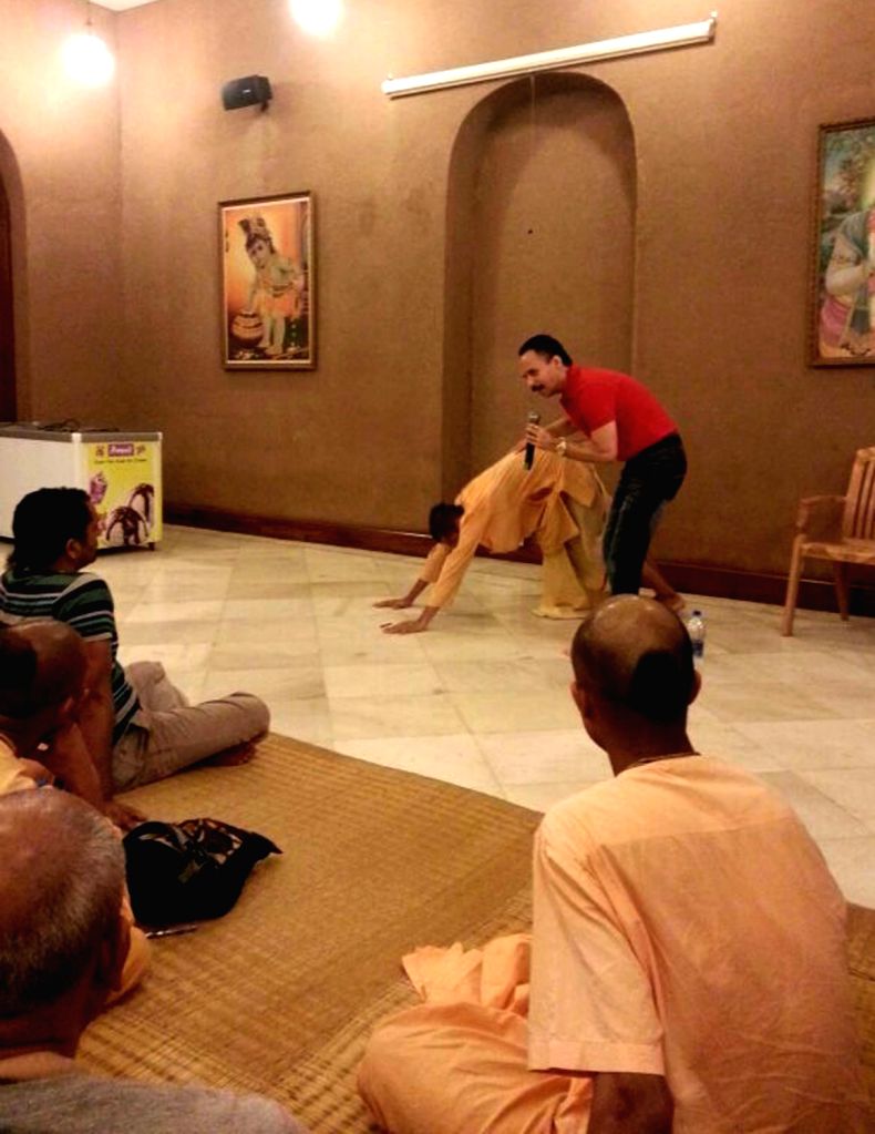 Guru Mickey Mehta conducted a workshop at ISKCON Temple