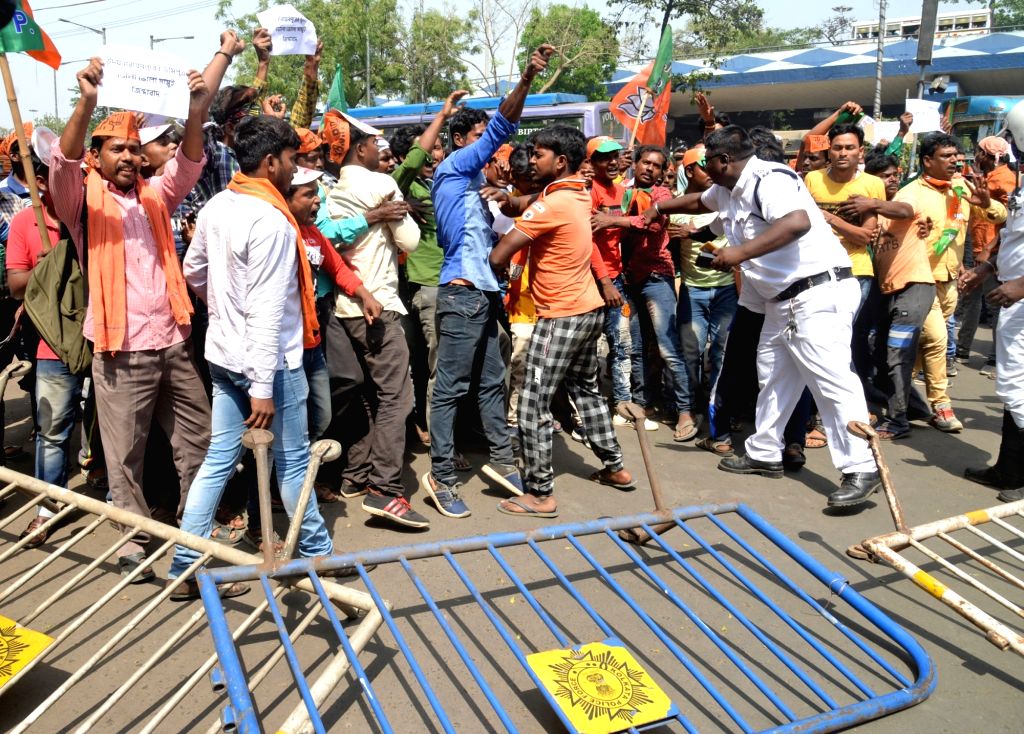 BJP activists from various constituencies shout slogans to protest ...