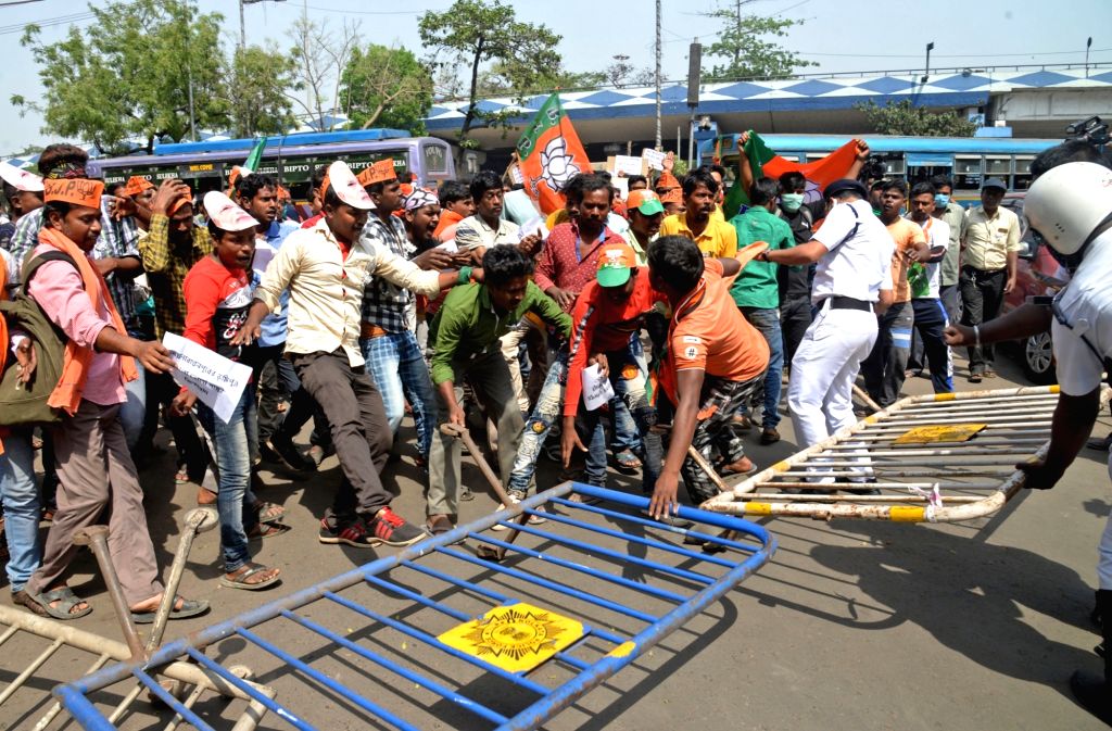 BJP activists from various constituencies shout slogans to protest ...