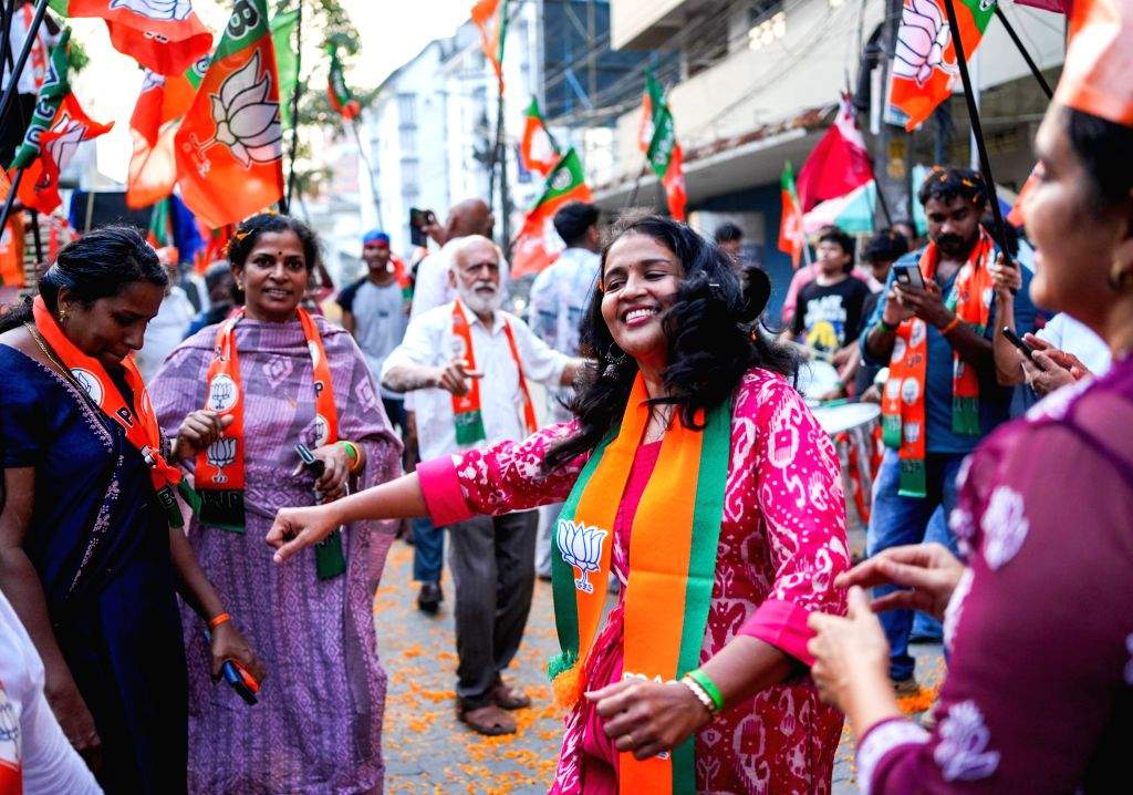 BJP Activists Join Finale of Local Body Poll Campaign