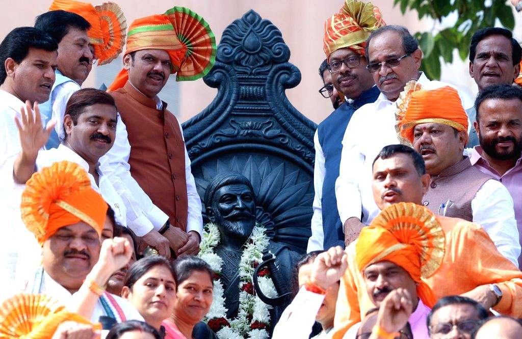 BJP leader Devendra Fadnavis offers tribute to statue of Chhatrapati ...