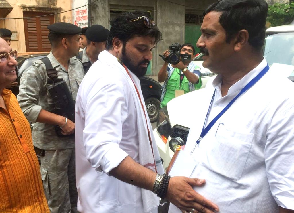 2019 Lok Sabha Polls - Phase VII - Babul Supriyo and Rahul Sinha
