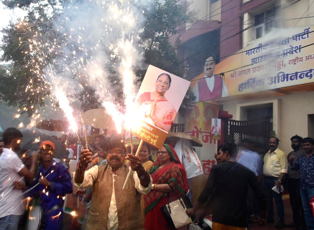 BJP Party workers celebrate NDA's Presidential candidate Droupadi Mirmu ...