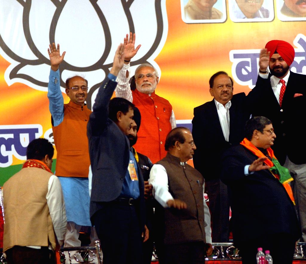 BJP prime ministerial candidate Narendra Modi addressing an election rally