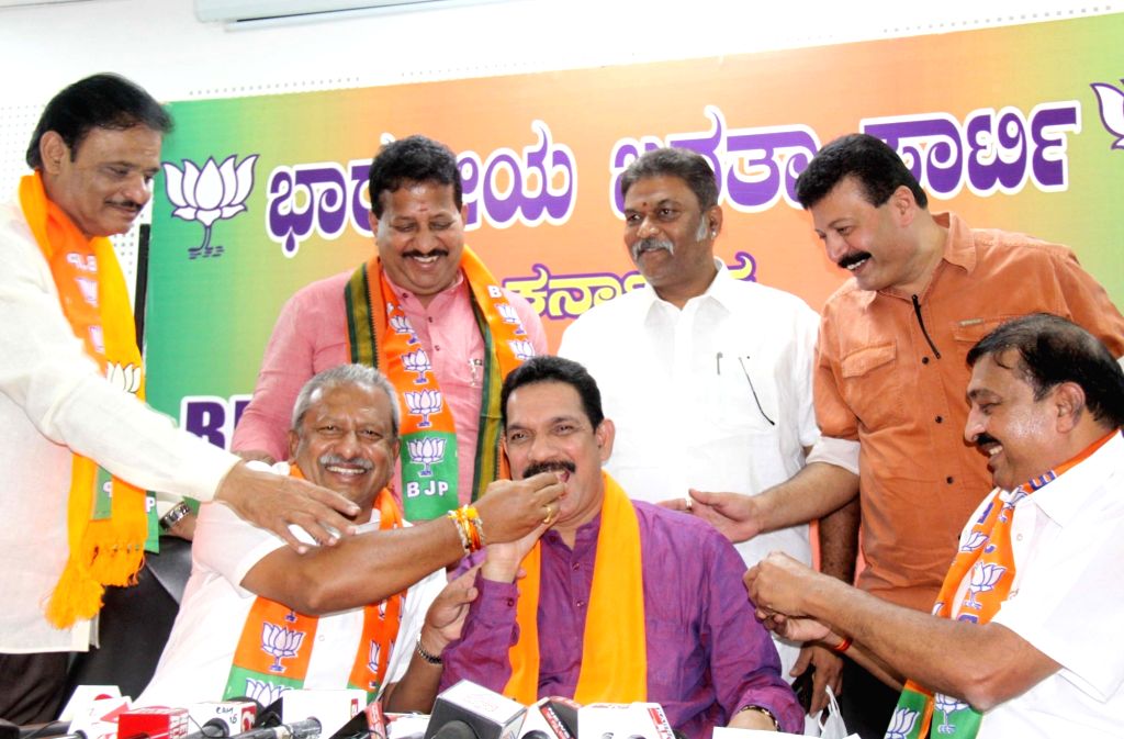 BJP State President Naleen Kumar Kaettel and BJP Ministers and MLAs ...