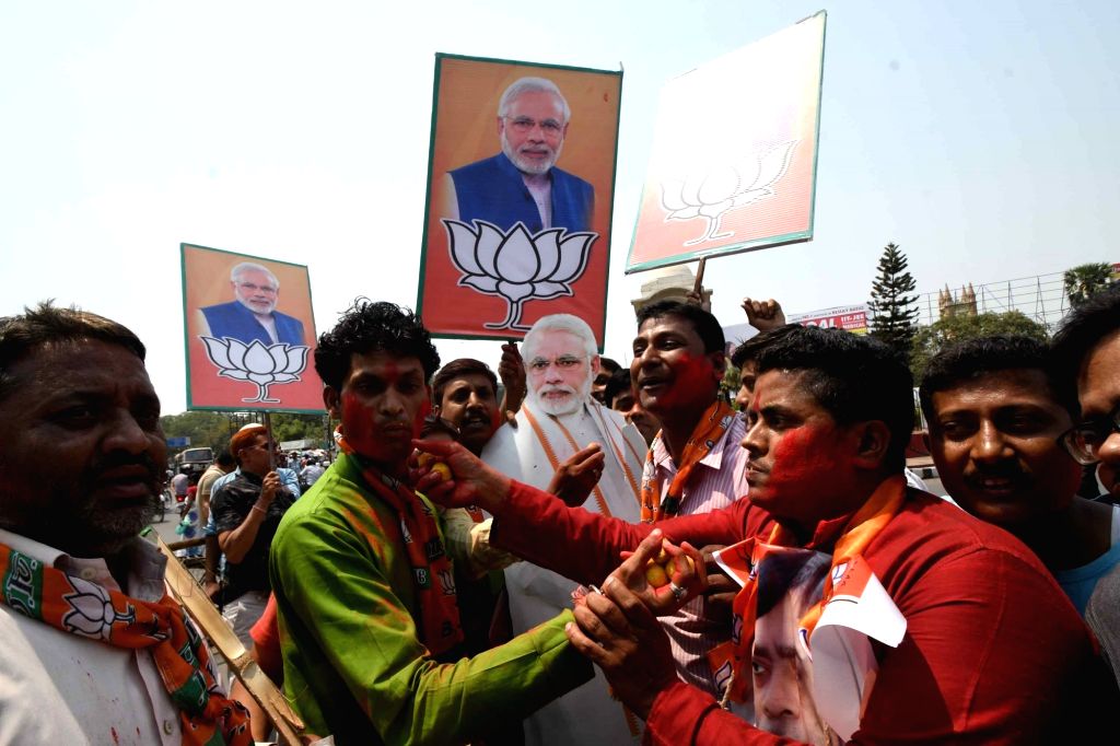 BJP workers celebrate ahead of PM Modi's swearing-in ceremony,