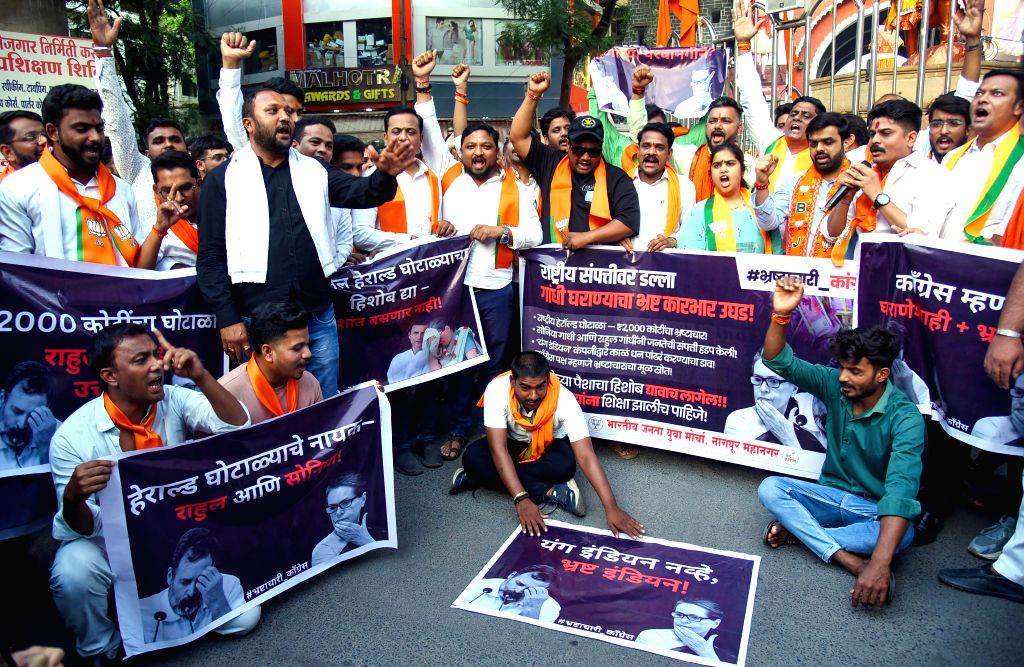 BJYM protests against Congress over alleged National Herald scam