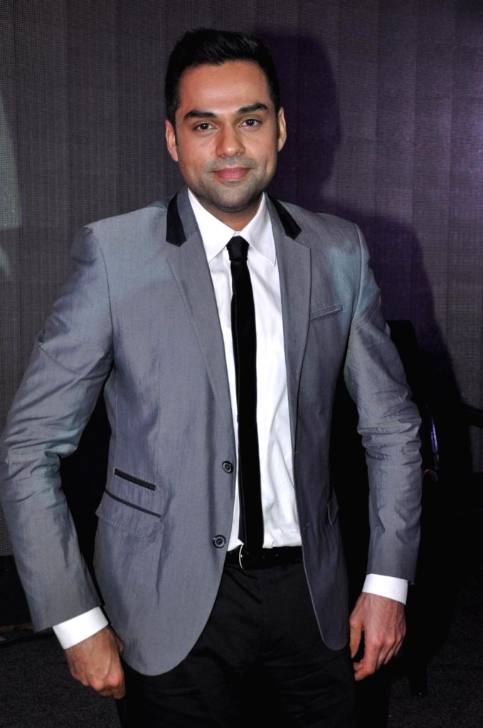 Abhay Deol debuts on Zee TV new reality show Connected Hum Tum