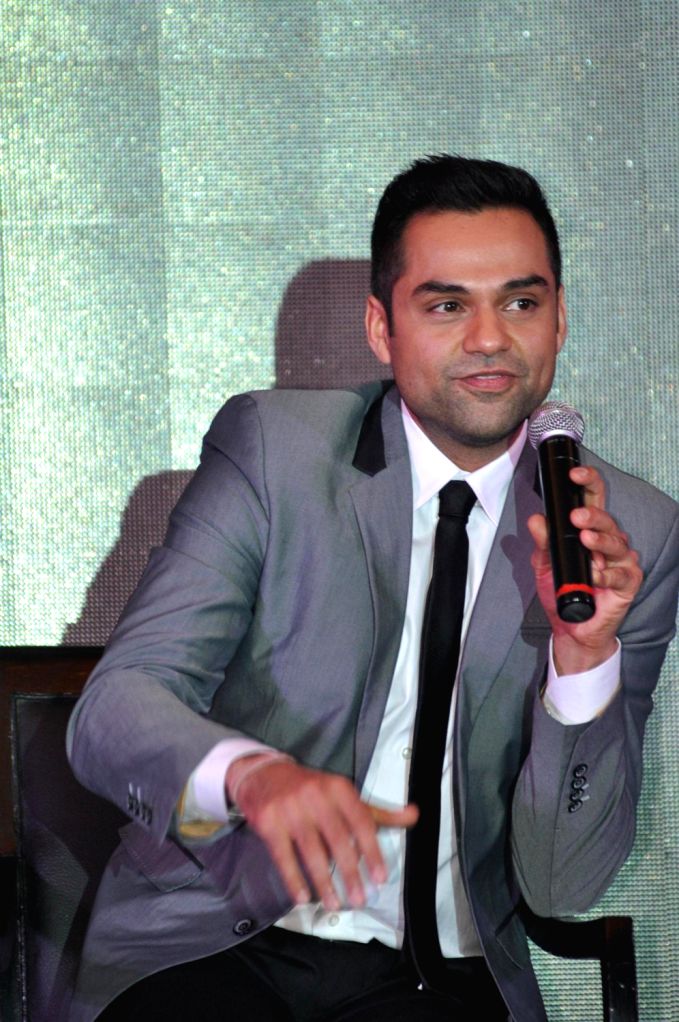 Abhay Deol debuts on Zee TV new reality show Connected Hum Tum