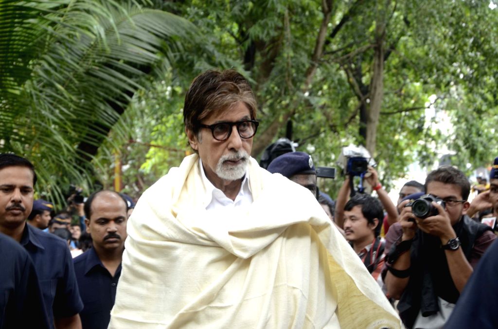 Bollywood legend Pran's final journey