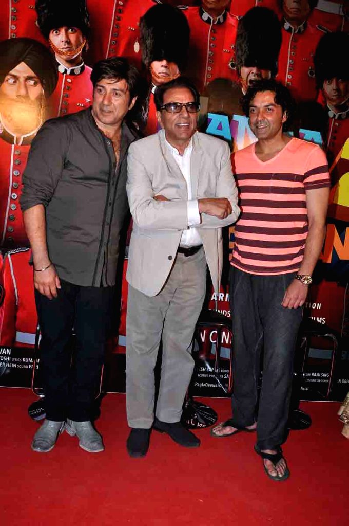 First look of film Yamla Pagla Deewana 2