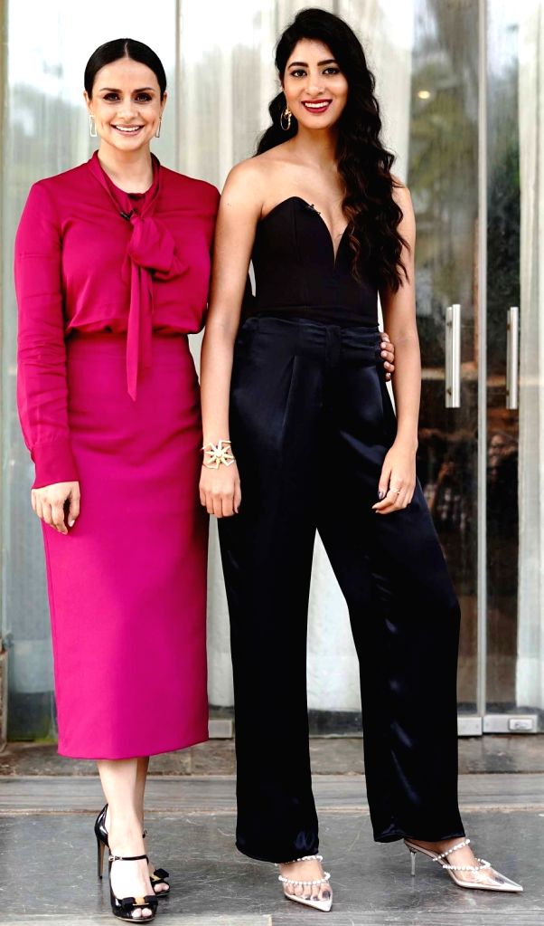 : Mumbai:Samridhi Dewan and Gul Panag pose for photos during Promotion ...