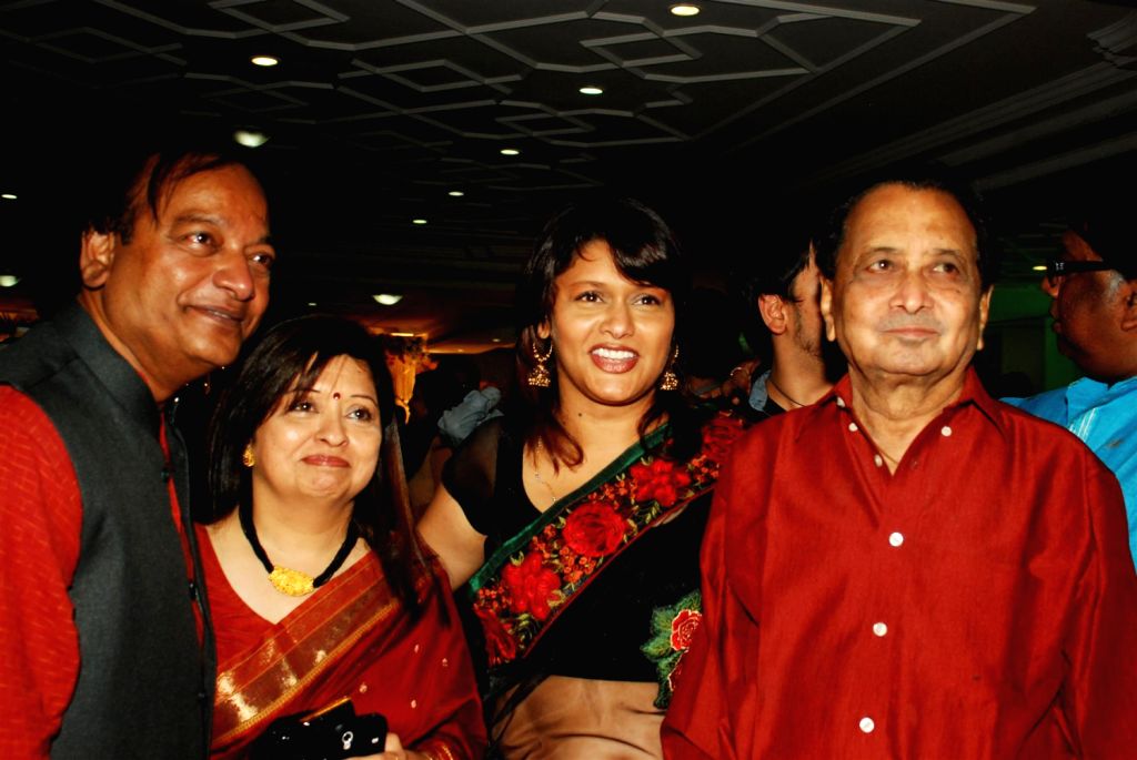 Ramesh and Seema Deo celebrates their golden wedding anniversary
