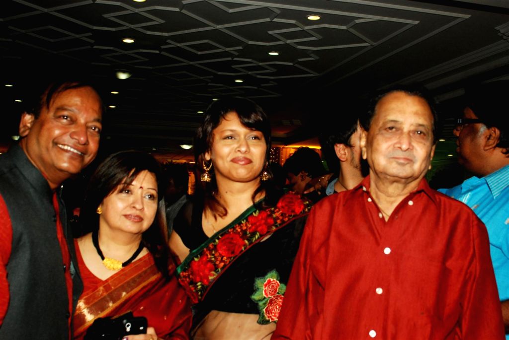 Ramesh and Seema Deo celebrates their golden wedding anniversary