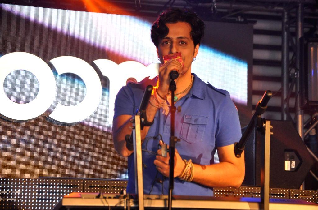 Preview of Bollyboom - World's first Bollywood electro music festival