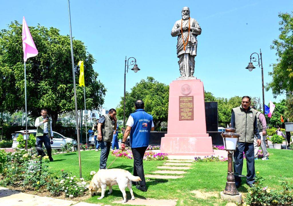 Bomb Squad Reaches Delhi Assembly After Threat Email