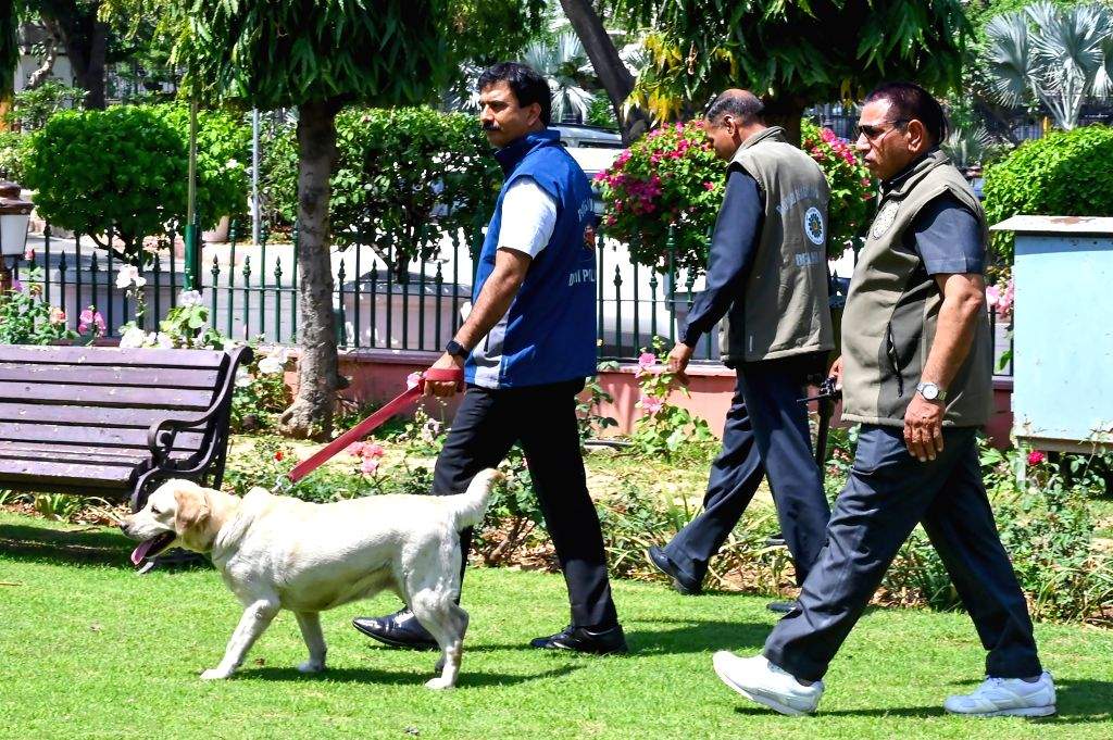 Bomb Squad Reaches Delhi Assembly After Threat Email