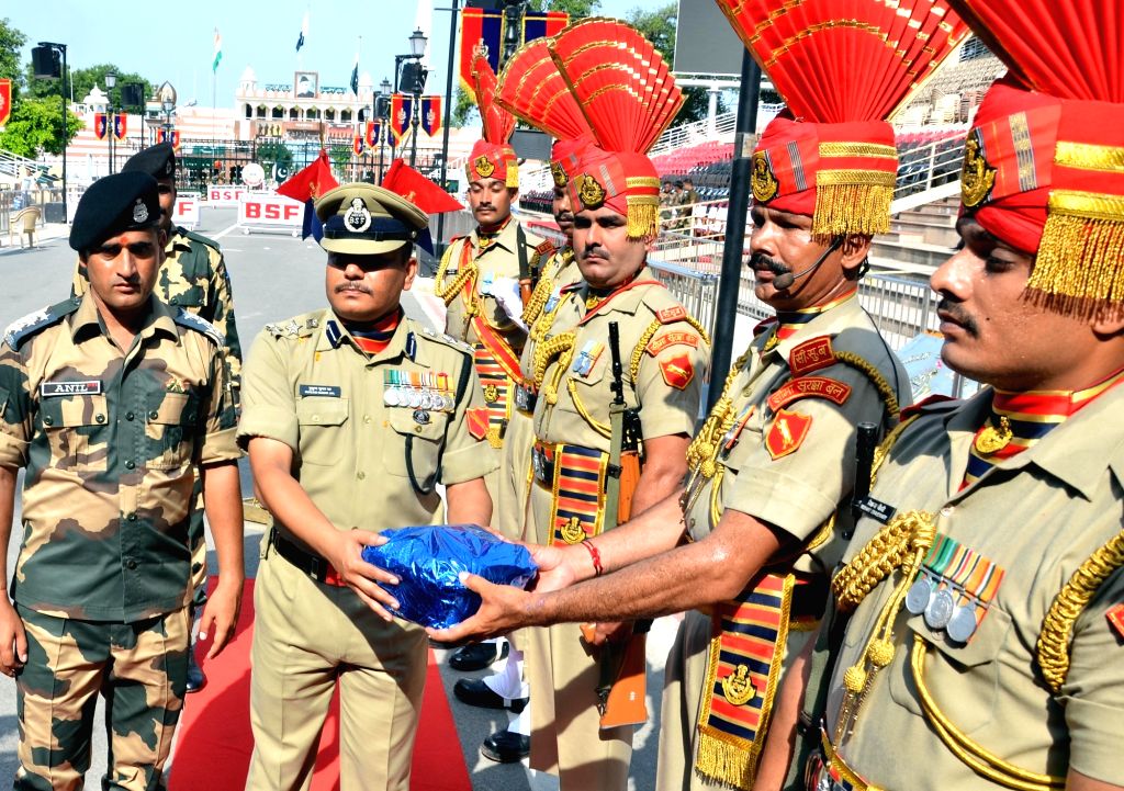 Attari (Punjab): BSF celebrates 73rd Independence Day at Attari-Wagah ...