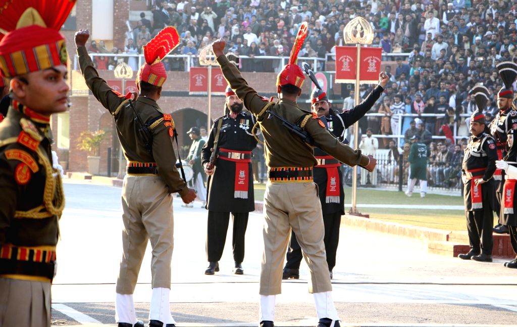 Border Security Force, Pakistani Rangers during Beating Retreat ...
