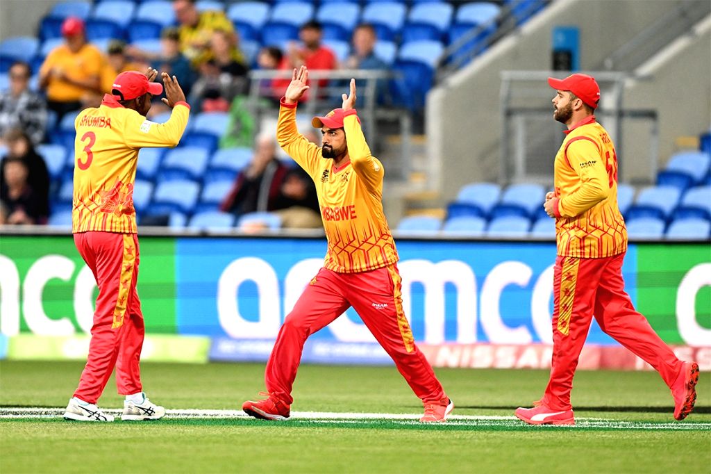 Free Photo : Bowlers, Ervine, Raza star as Zimbabwe beat Scotland by ...