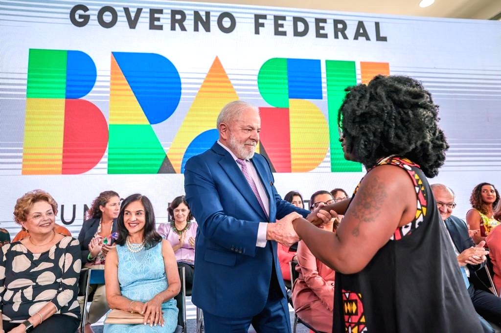 Brazilian govt unveils equal pay bill