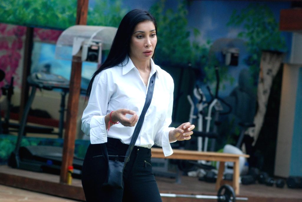 Bigg Boss Saath - 7 - Sofia Hayat's Bigg Boss journey comes to an end.