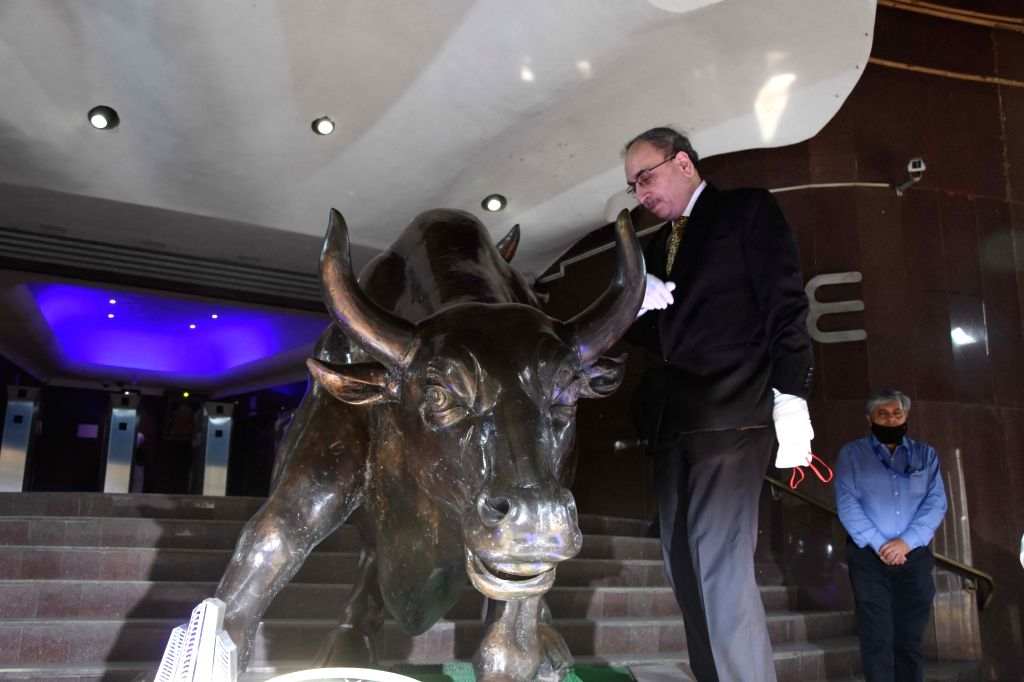BSE and India INX listing ceremony