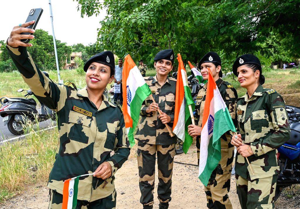 BSF Soldiers Participate in Tiranga Rally