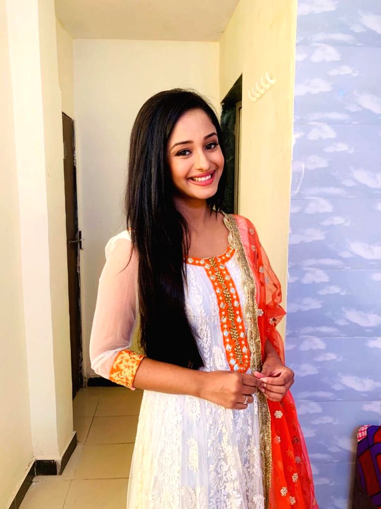 Budding TV actress Tina Philip relives student life on screen