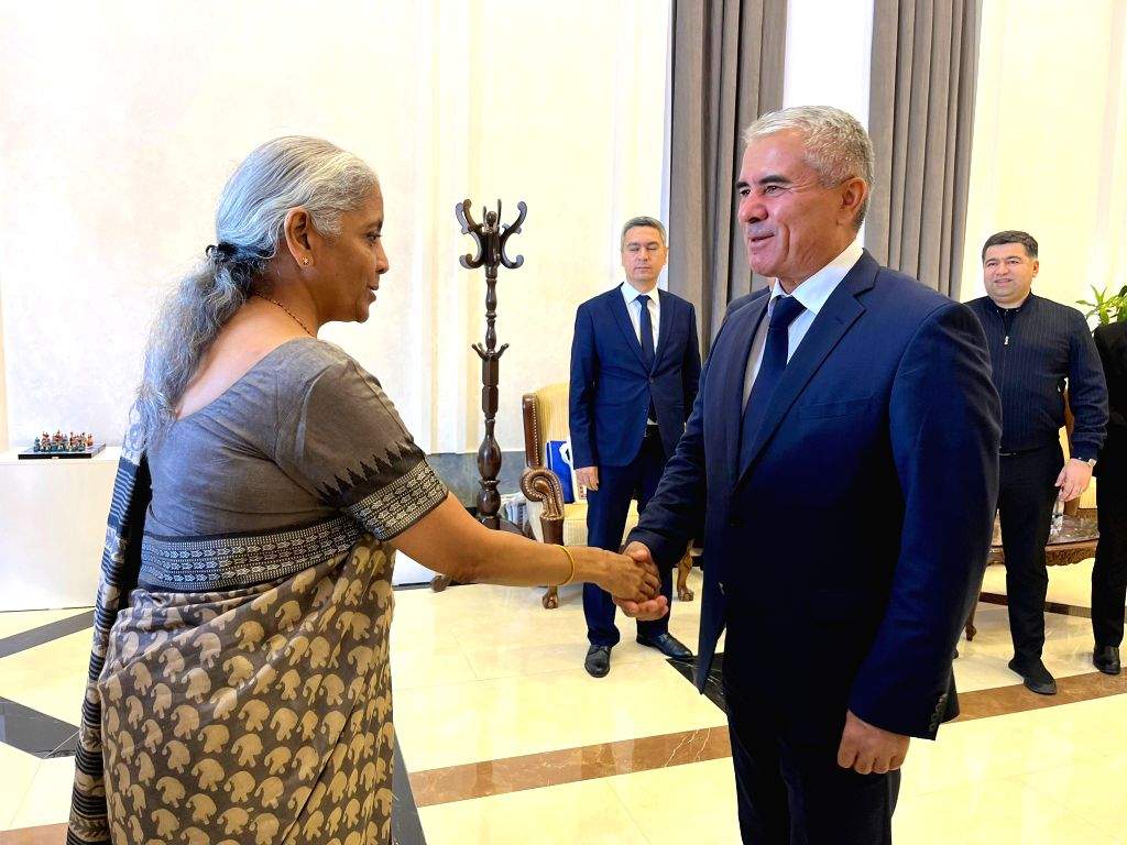 Bukhara : Union Minister Nirmala Sitharaman meets Governor Bukhara ...