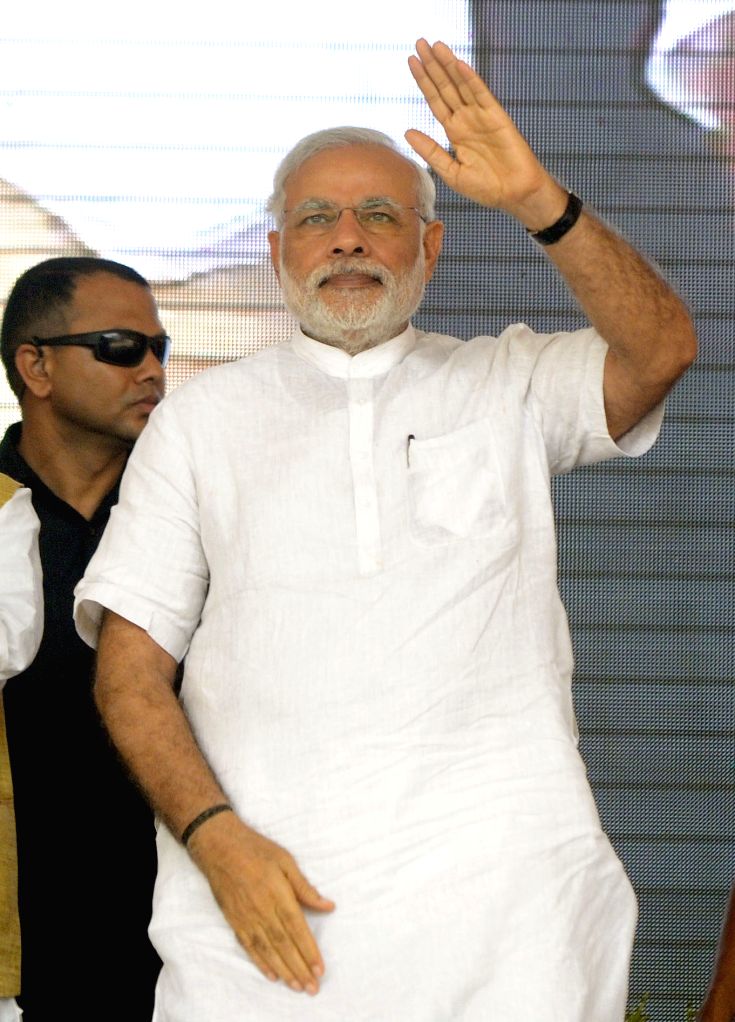 Modi visits IISCO Steel plant