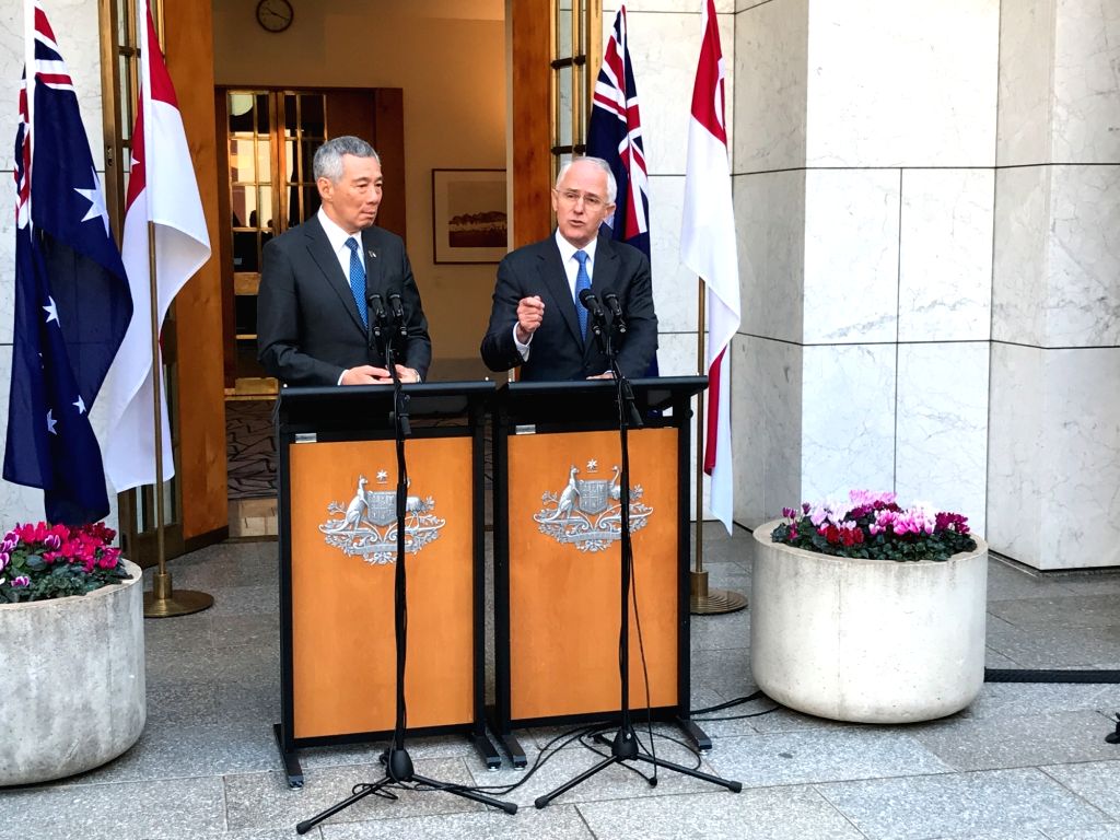 AUSTRALIA-SINGAPORE-PMS-PRESS CONFERENCE