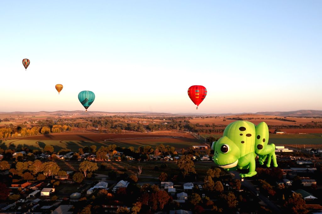 AUSTRALIA-CANOWINDRA-BALLOONS